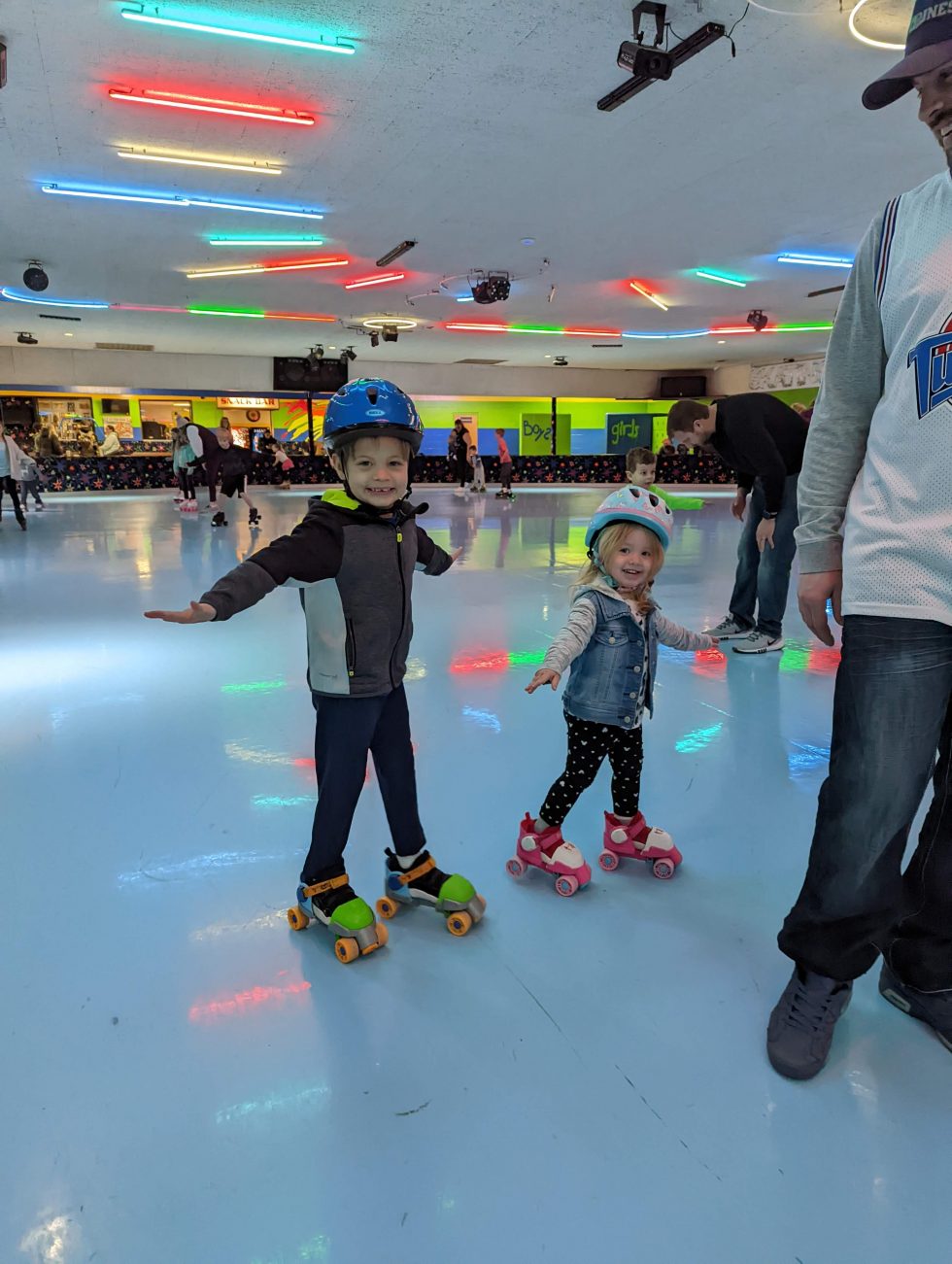 Beginner Roller Skating Lessons | Tarry Hall Roller Skating Rink