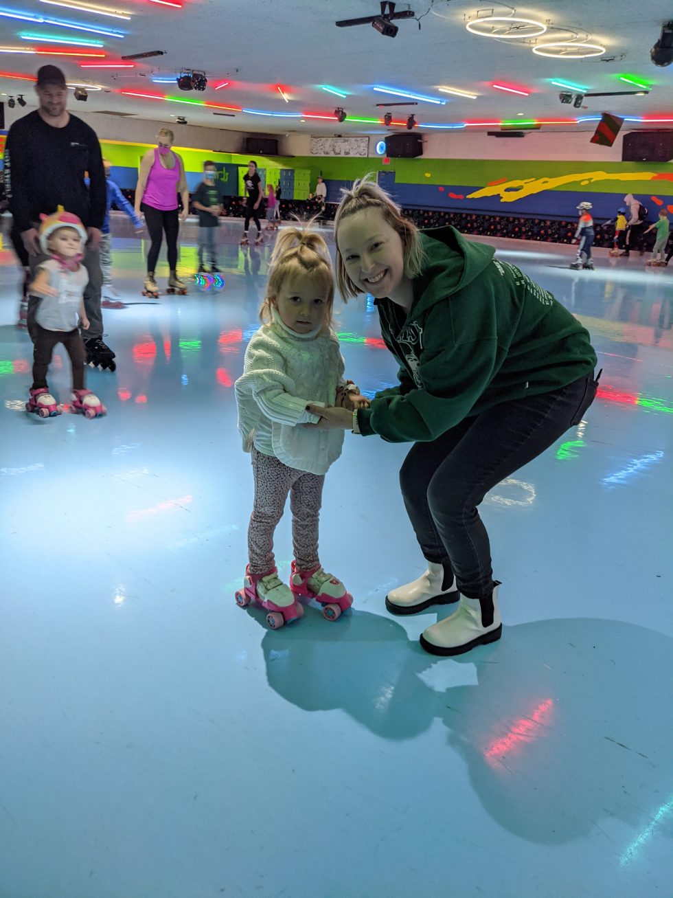 Beginner Roller Skating Lessons | Tarry Hall Roller Skating Rink