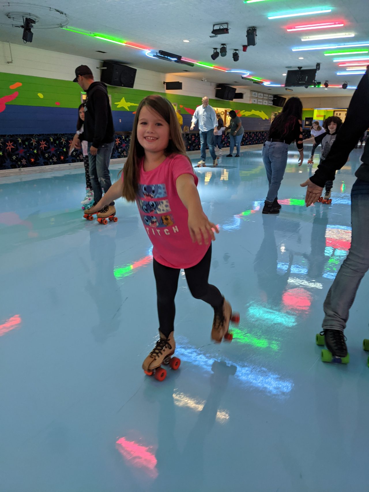 Beginner Roller Skating Lessons | Tarry Hall Roller Skating Rink